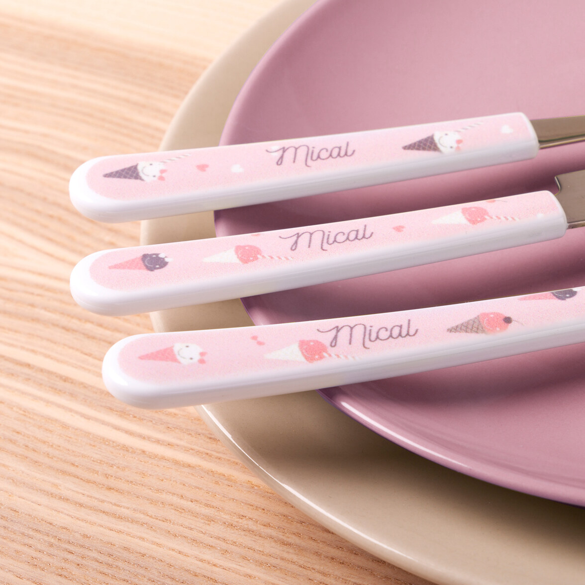 Personalised cutlery set | Wanapix